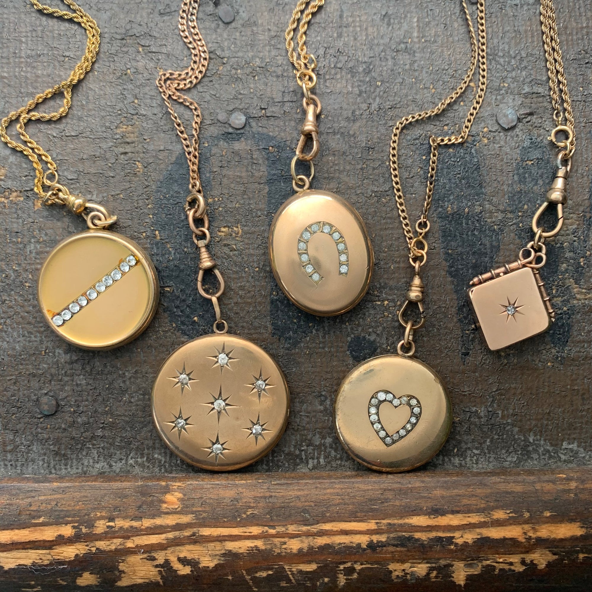 14K Gold & Diamond Star Antique Locket - Luna & Stella